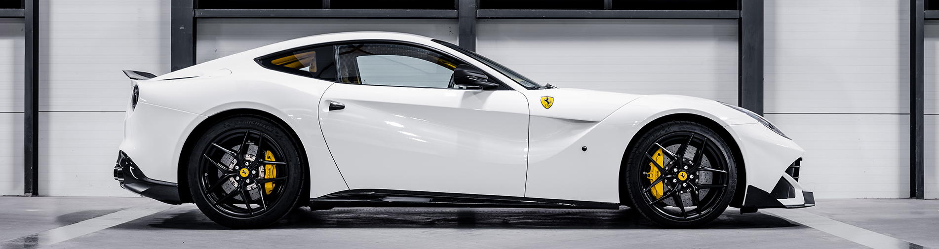 PassionWithoutLimits: Supercar & exclusive wedding car rental